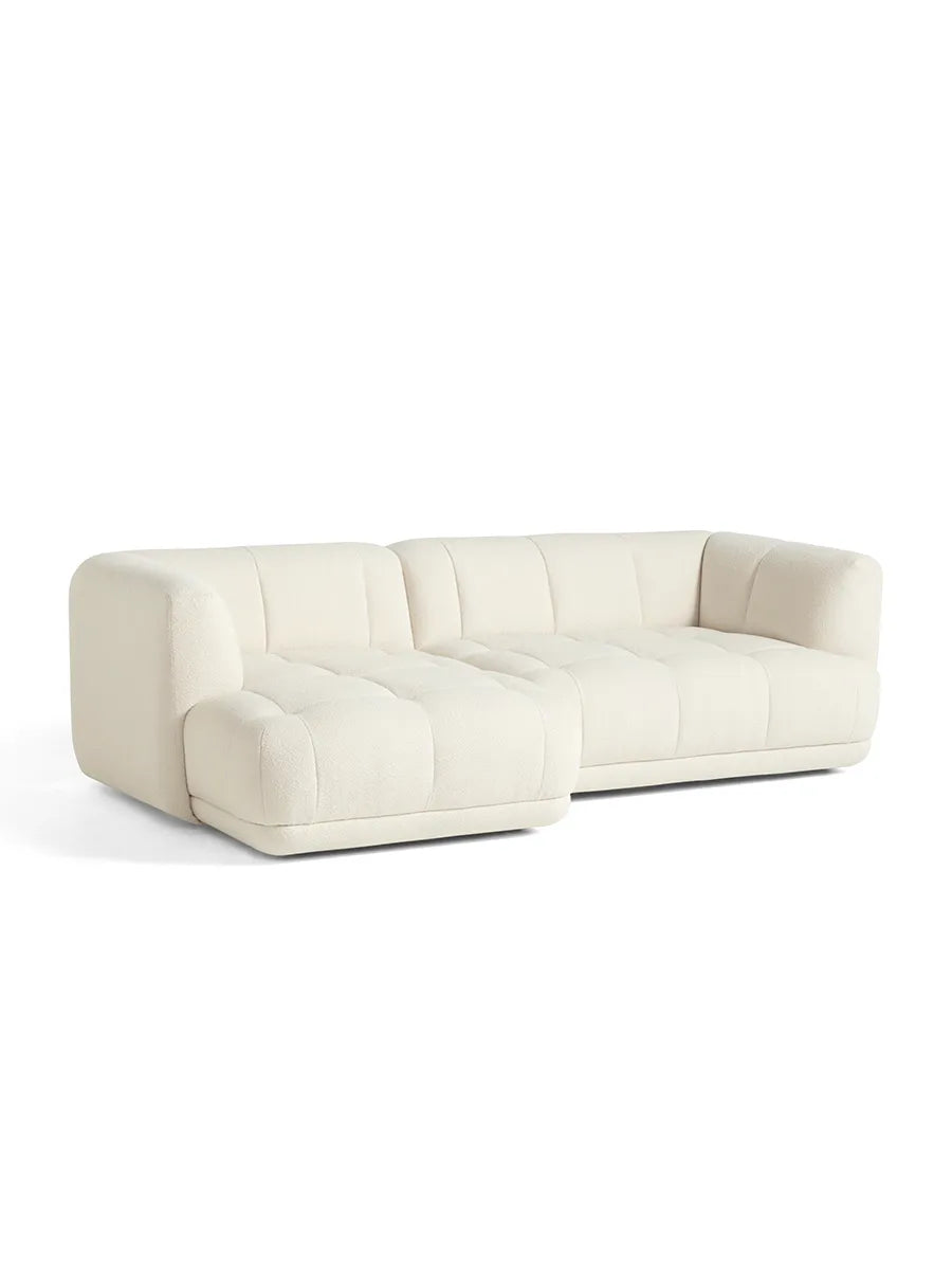 Quilton 2,5 pers. sofa, Flamiber Cream A5, venstre fra Hay | køb sofaen her
